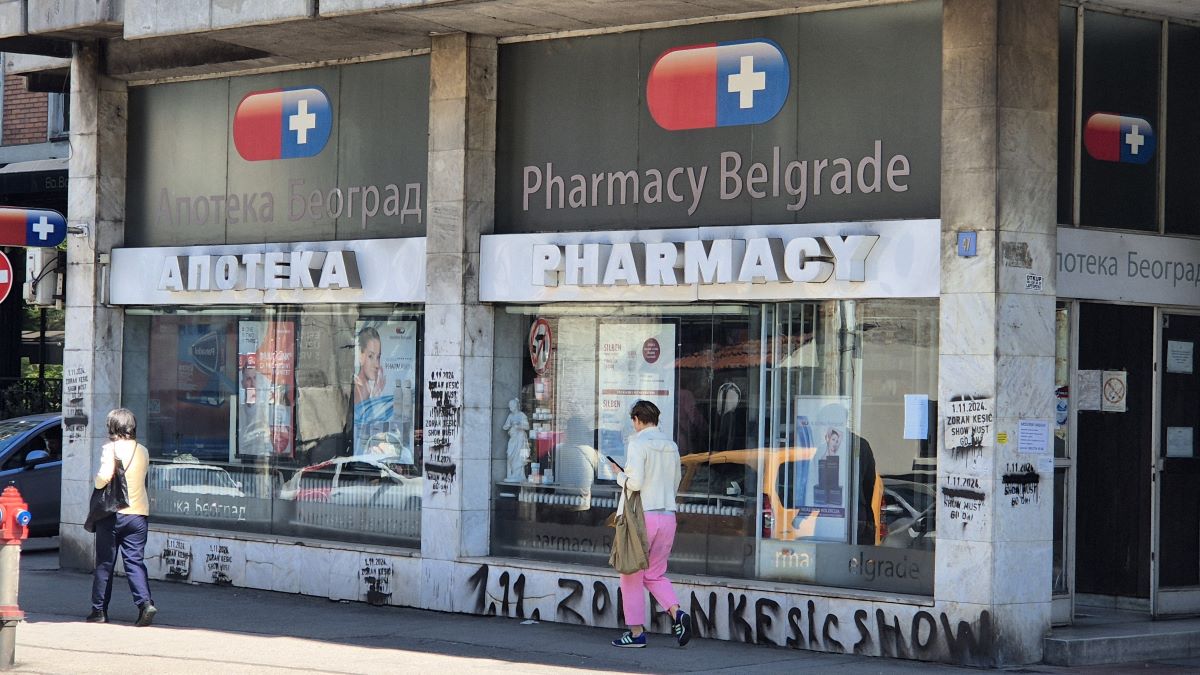 Etleboro.org - Radnici Apoteka Beograd najavili protest ispred ...