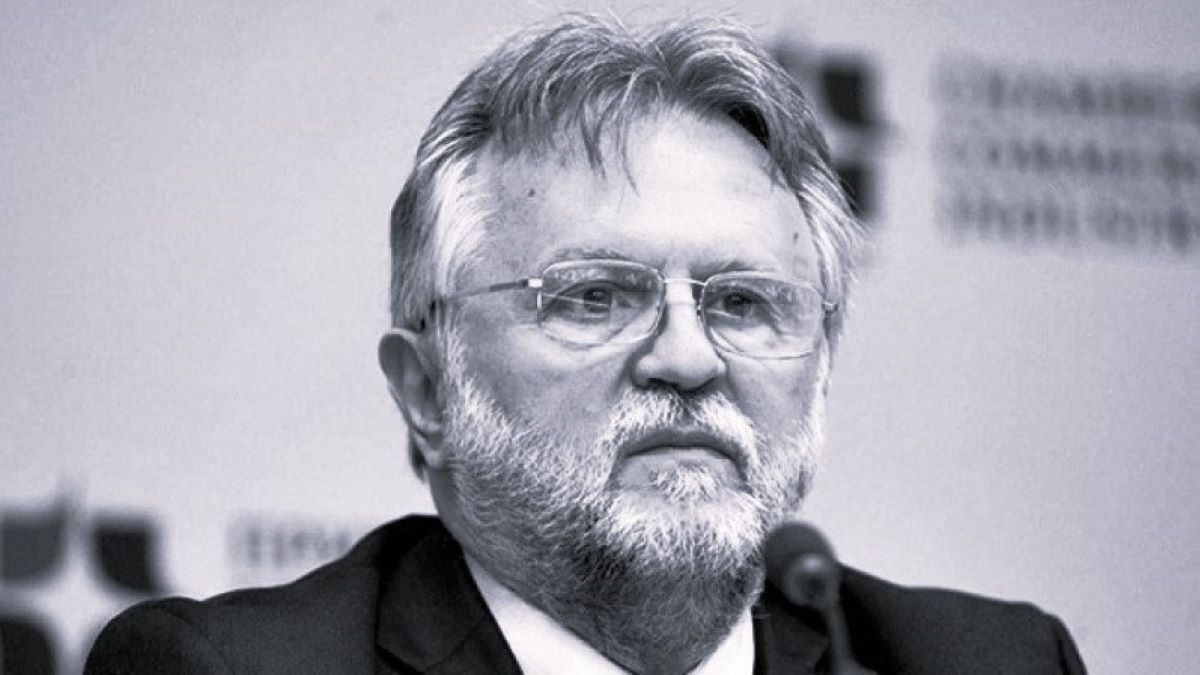Preminuo ekonomista i bivši ministar Dušan Vujović | Biznis.rs