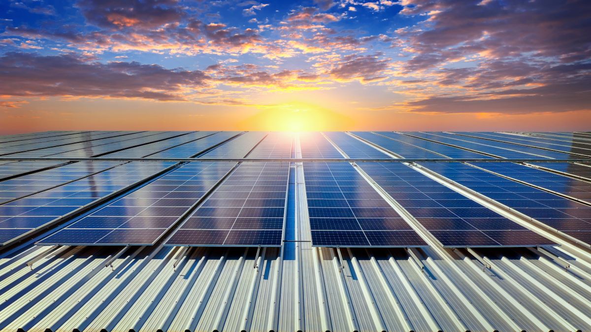 Profitabilnost solarnih elektrana pala na istorijski minimum | Biznis.rs